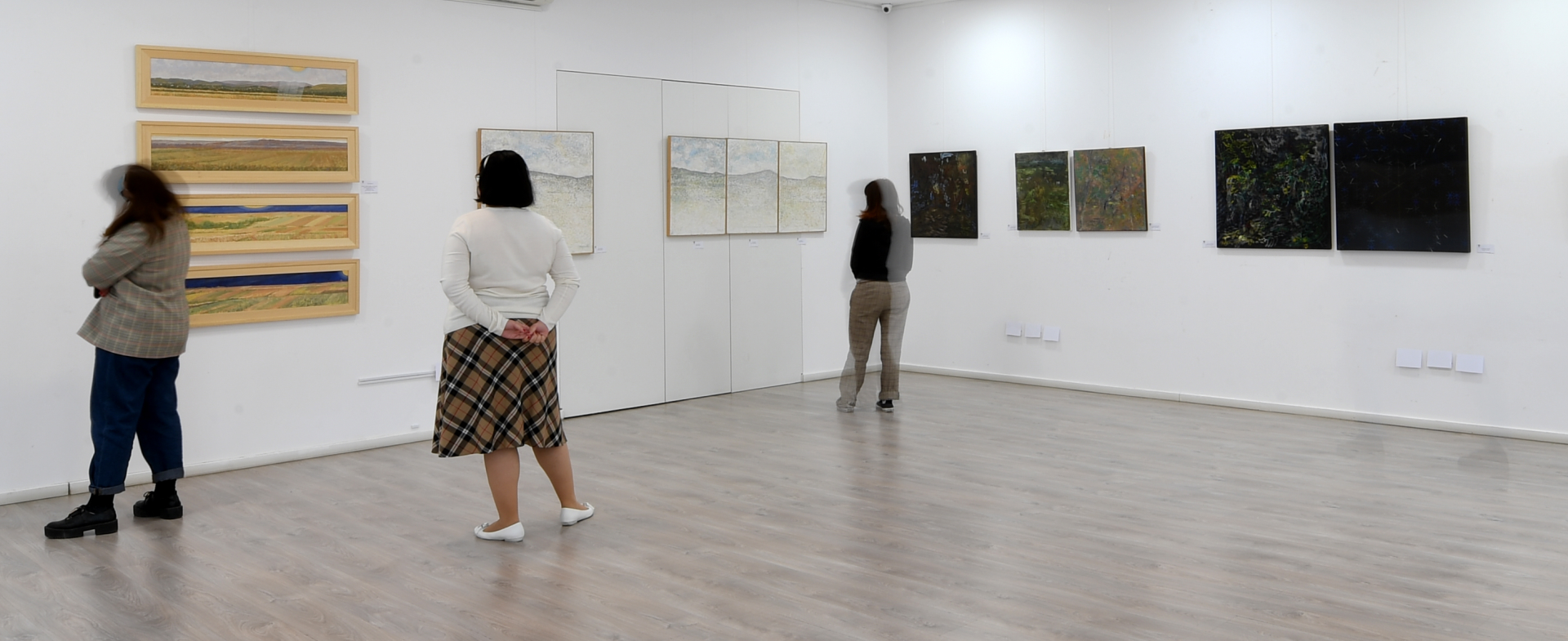 Elite Art Gallery – Galerie de Arta Contemporana